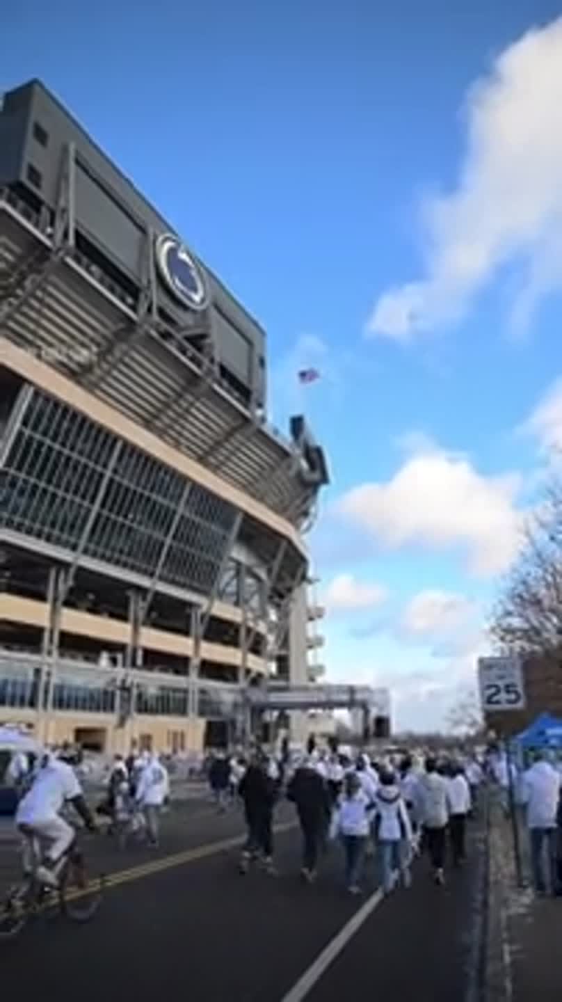 Penn State fans tailgate and get pumped up for CFP game | Centre Daily ...