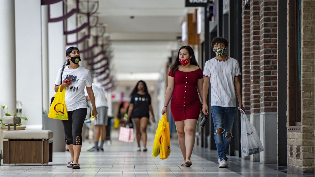 Arden Fair mall reopens to walk-in shoppers | Sacramento Bee