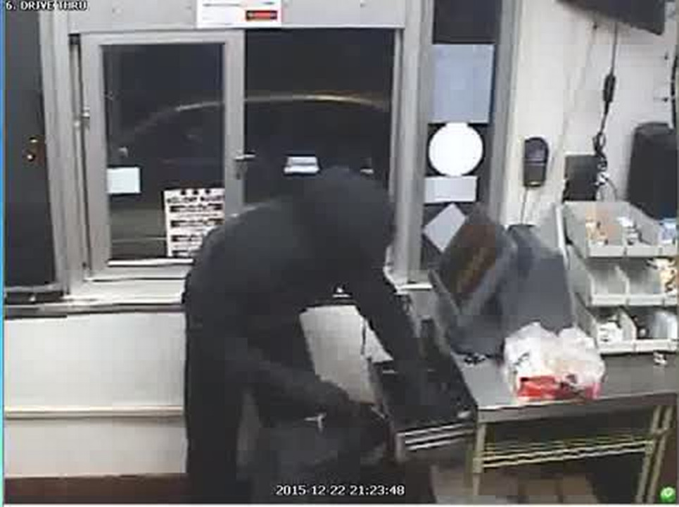 BSO looking for man who robbed KFC near Fort Lauderdale | Miami Herald
