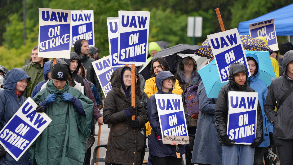 WWU student employees begin strike amid contract negotiations with ...