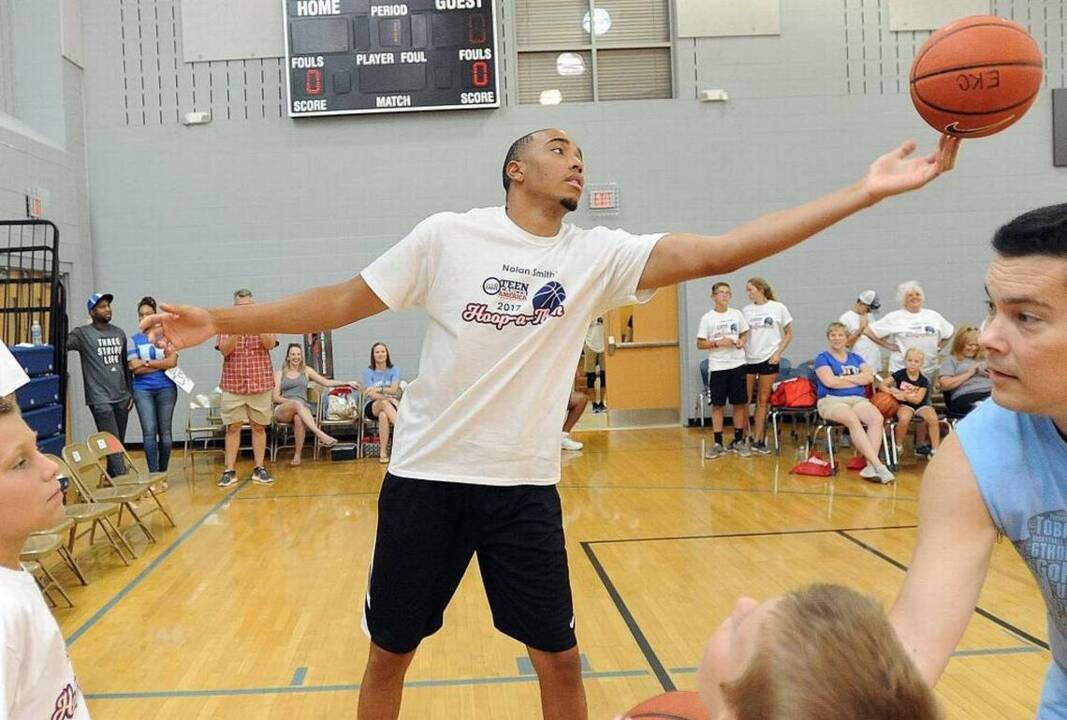 UNC and Duke players work together for a special cause | Kansas City Star