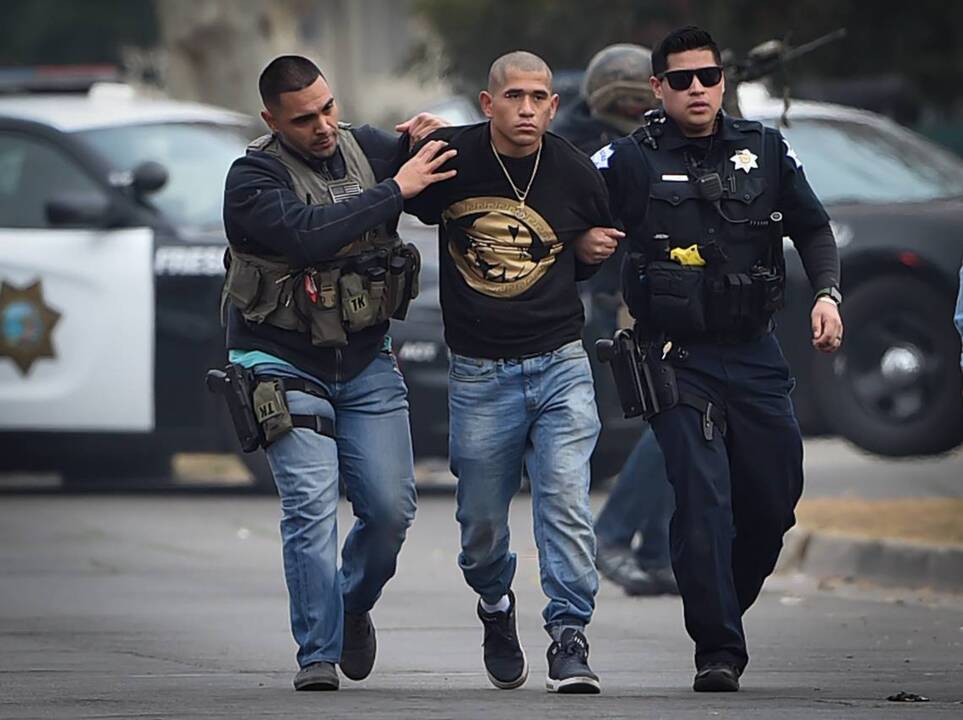 Standoff with Fresno police ends quietly with suspect surrendering ...
