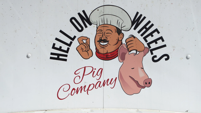 PETA stops at Columbus, GA BBQ spot, Honey Baked Ham | Columbus Ledger ...