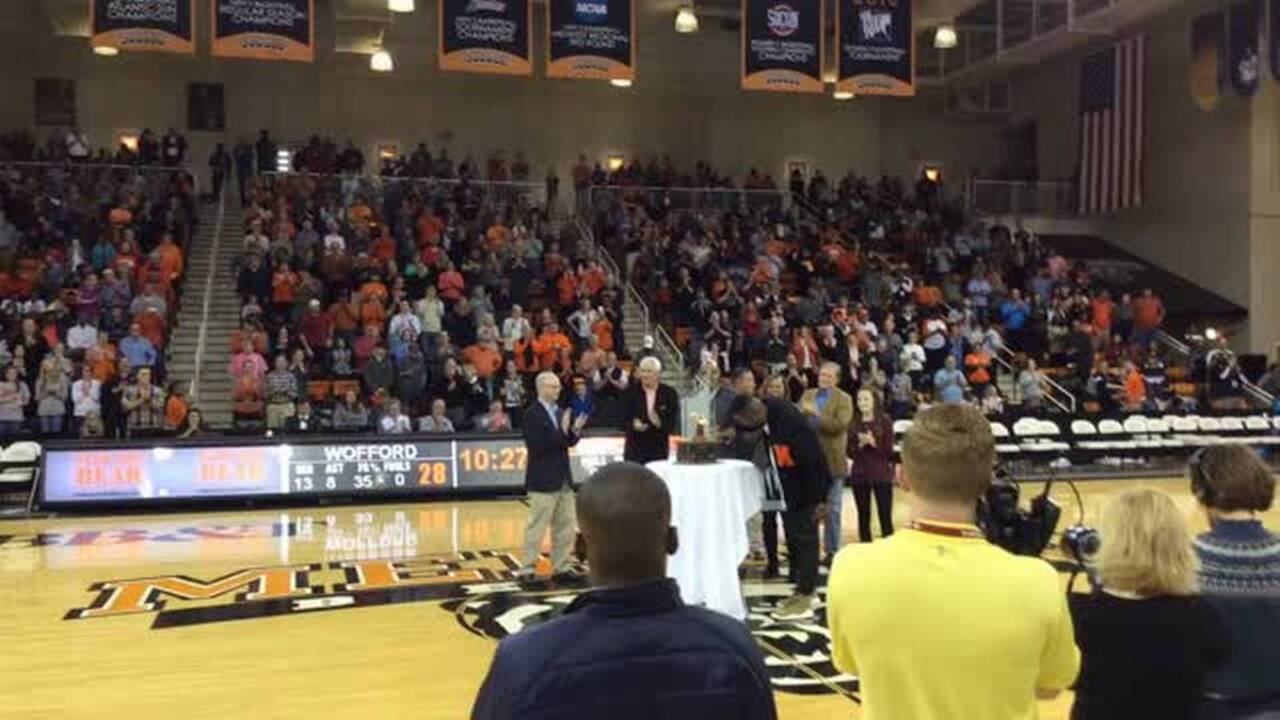 Mercer's Kyle Lewis receives Golden Spikes Award | Macon Telegraph