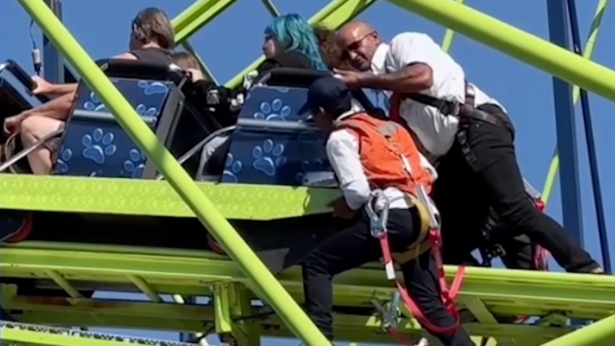 Roller coaster rescue at Puyallup Fair | Tacoma News Tribune