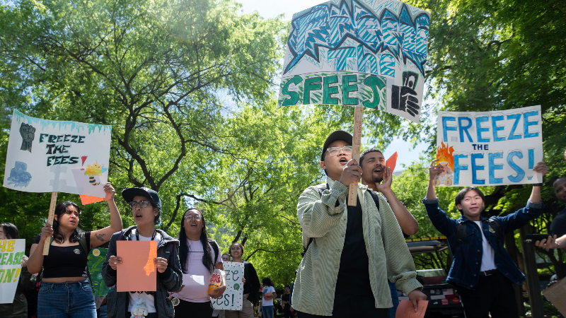 Video: Sacramento State students protest tuition hikes | Sacramento Bee