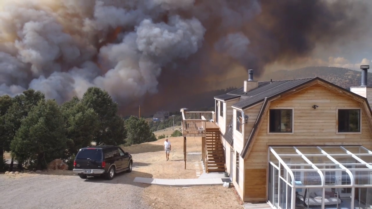 Truckee Police: Message with f new wildfire video: 'Know the time to go ...