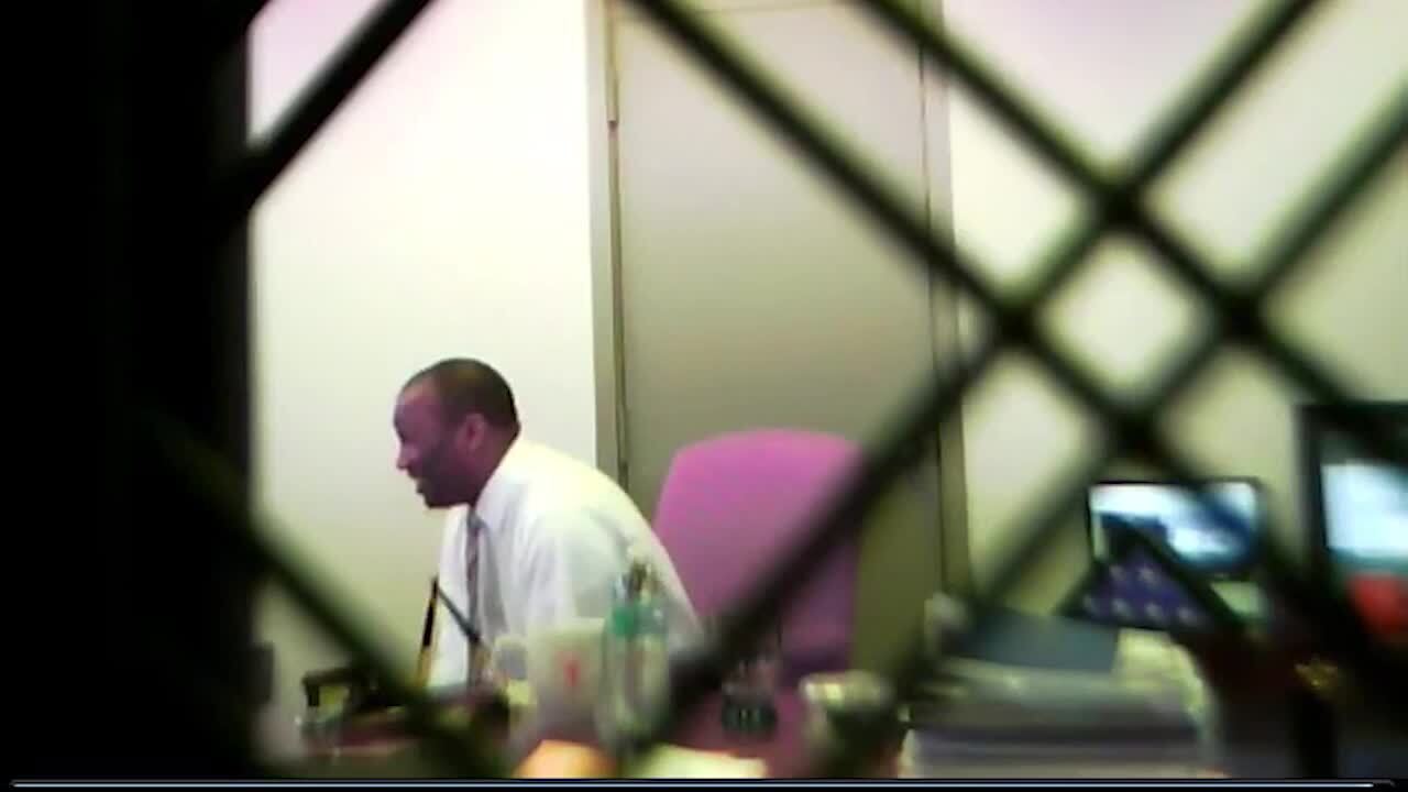Dan Johnson recalls ex-wife's having an affair with an FBI agent (Video ...