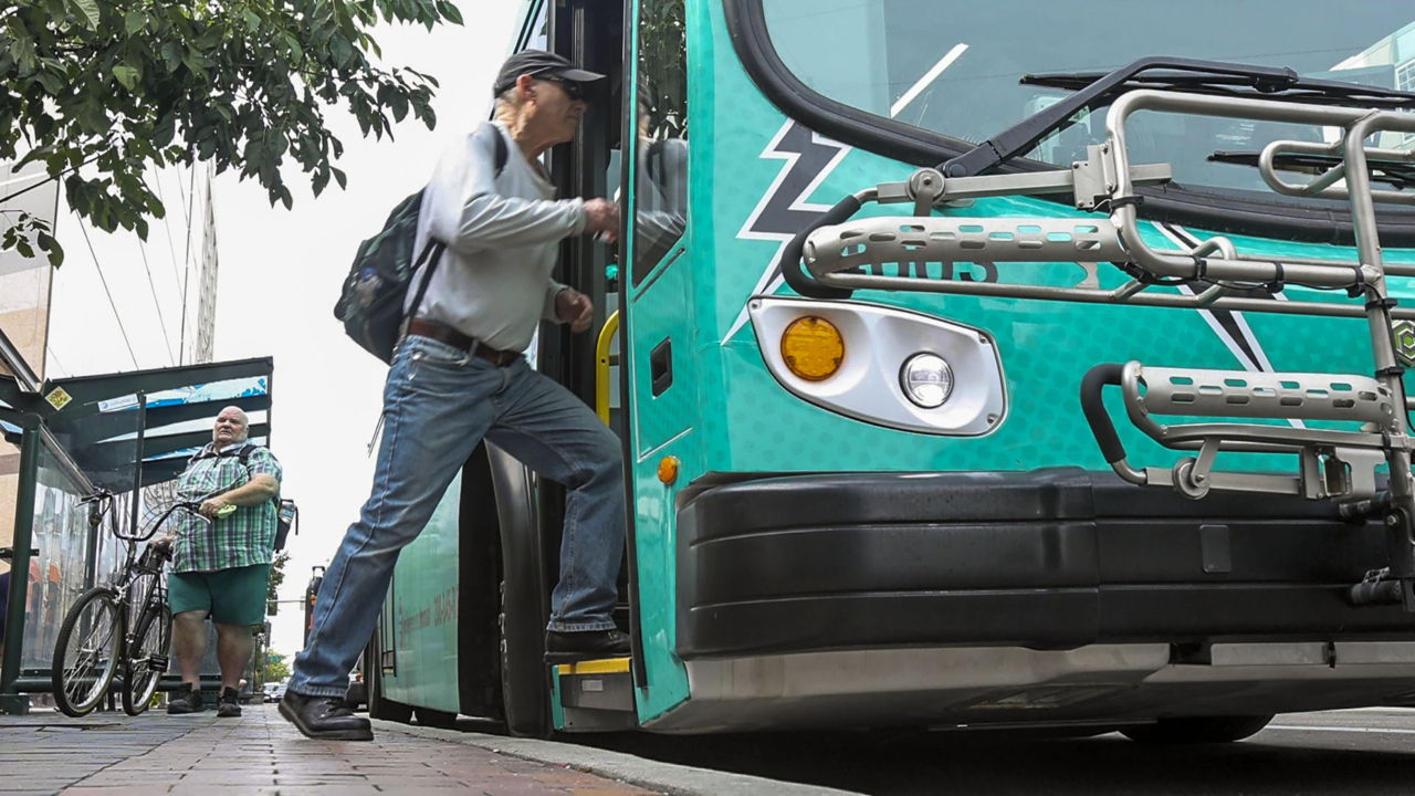 Valley Regional Transit adds 8 electric buses Boise ID | Idaho Statesman