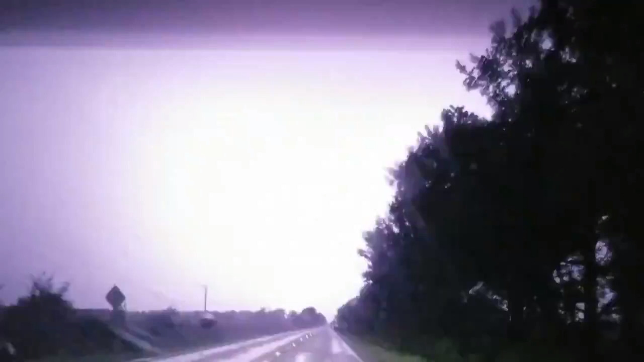 Video: Intense lightning electrifies Arkansas sky | Kansas City Star