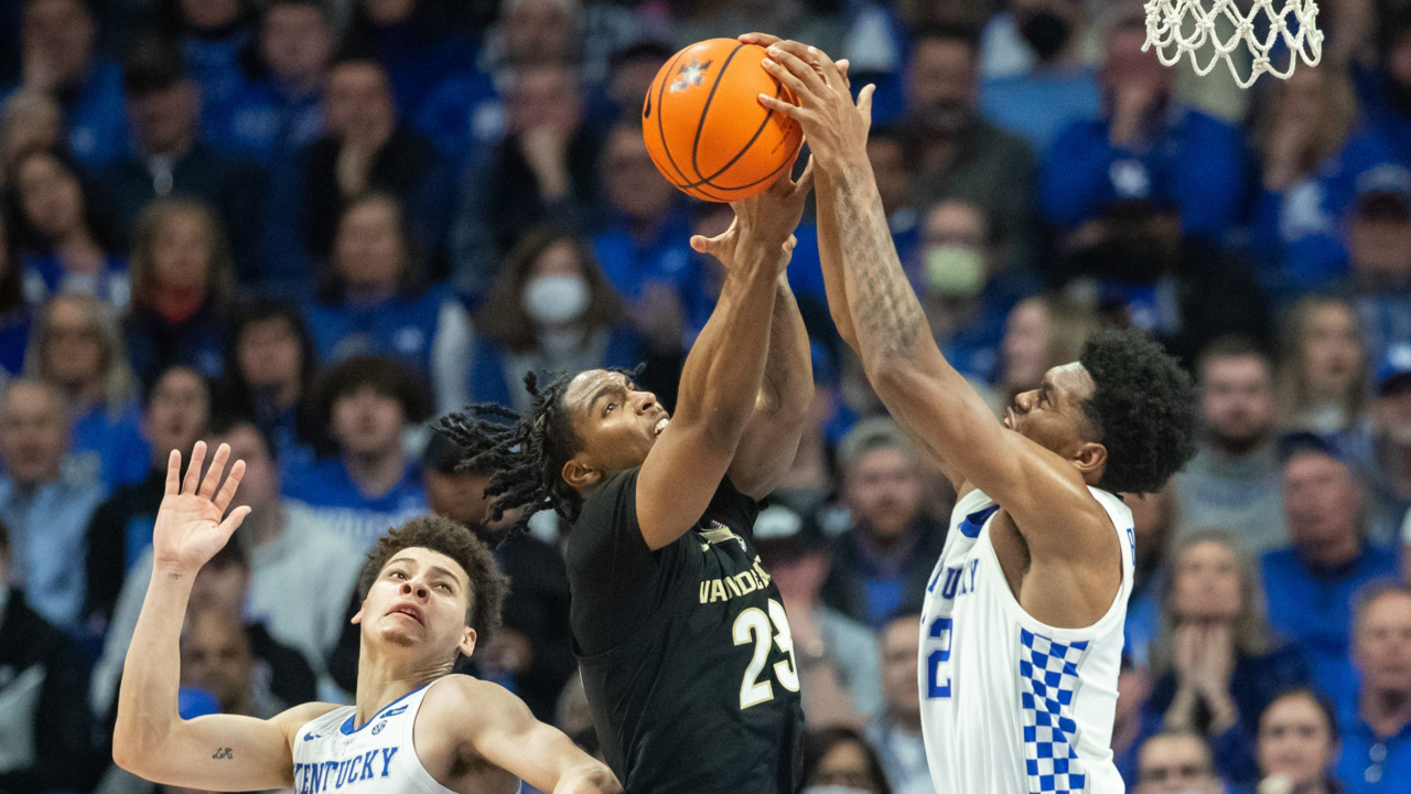 Kentucky basketball Keion Brooks on physical game Vanderbilt ...