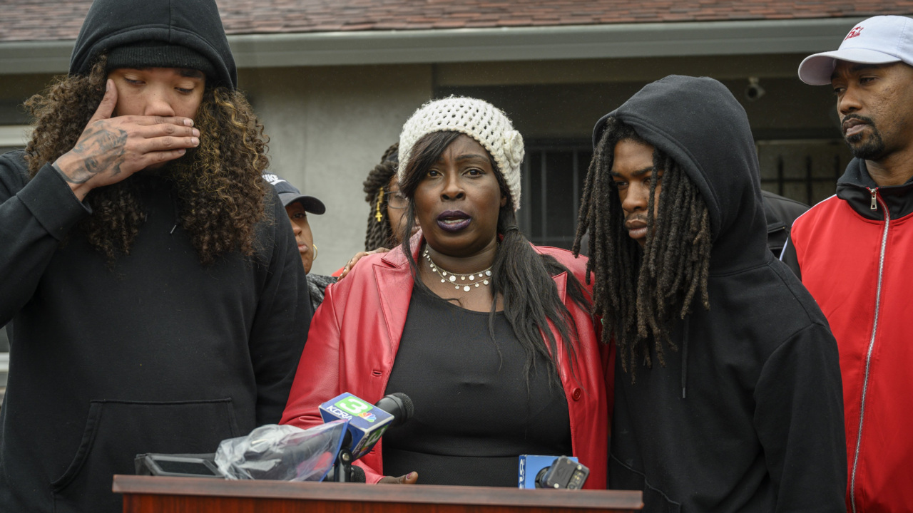 Stephon Clark's family reacts to DAs decision to not press charges ...