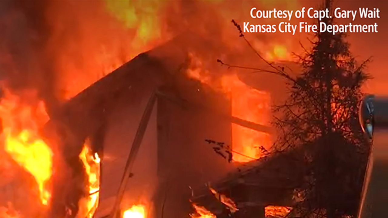 Dramatic video shows Kansas City fire crews battling raging house fire ...