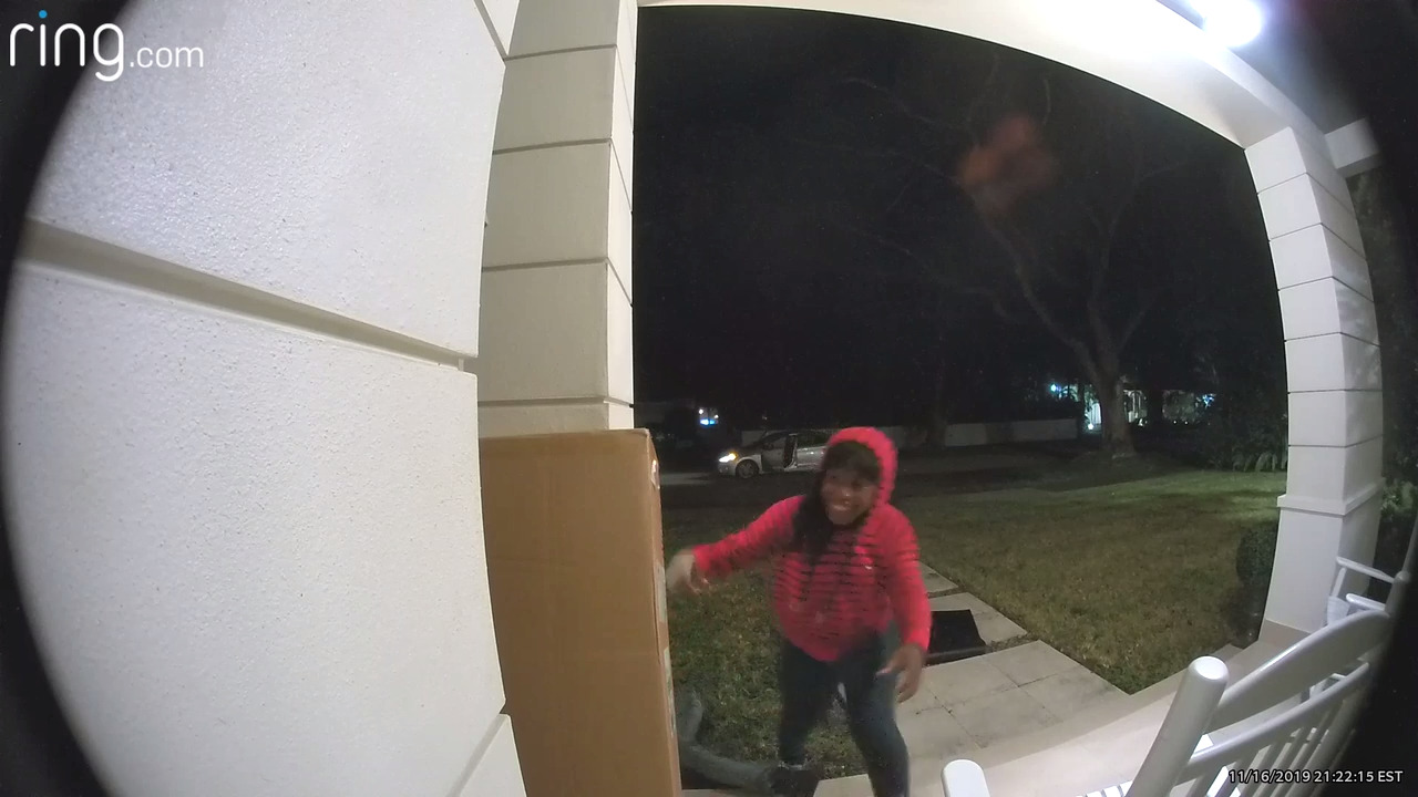 Coral Gables police release Ring video of porch pirates | Miami Herald
