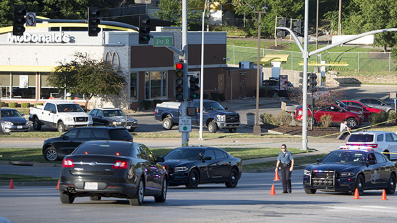 Missouri State Highway Patrol officer describes the shooting that left ...