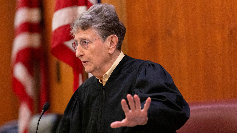 Judge Jean Toal reads Juror Z's affidavit | The State