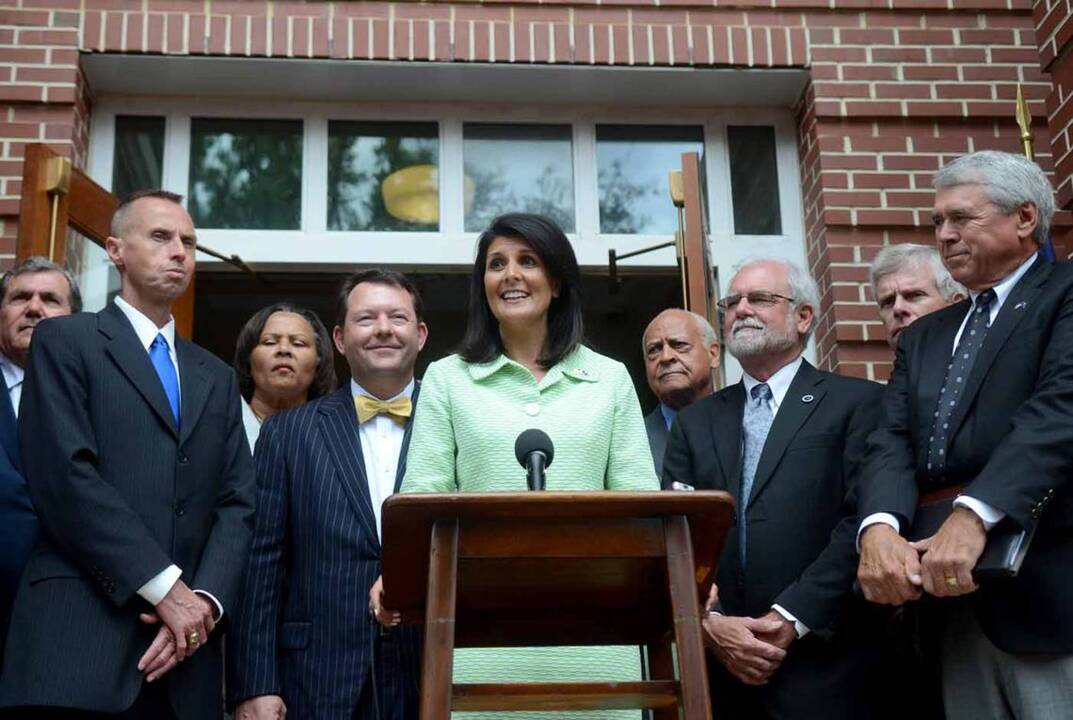 Gov. Nikki Haley speaks about the Jasper Ocean Terminal project ...