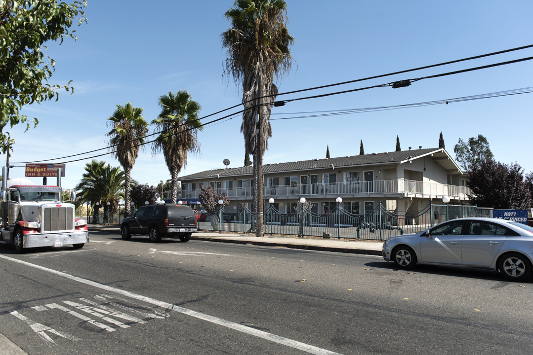 Modesto could provide $2.85 million for plan to turn motel into housing ...