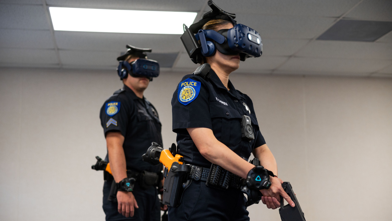 Sacramento Police Department's new virtual reality gear | Sacramento Bee