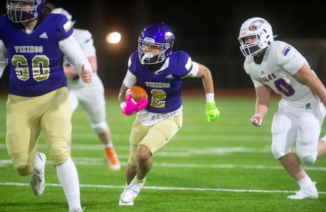 Puyallup’s Jordan Dwyer discusses playing defense, expanded role ...