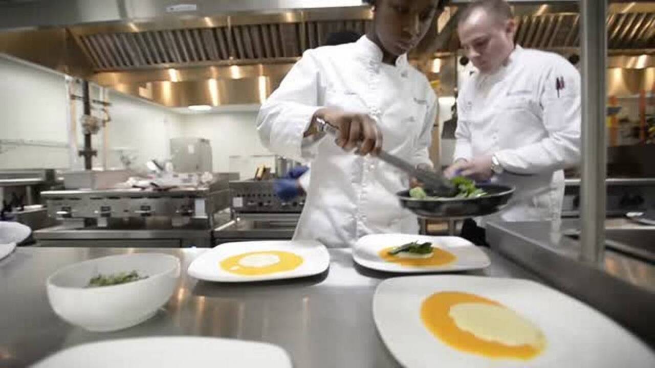 Compass Rose Cafe opens grandly for students, hungry guests. | Macon ...