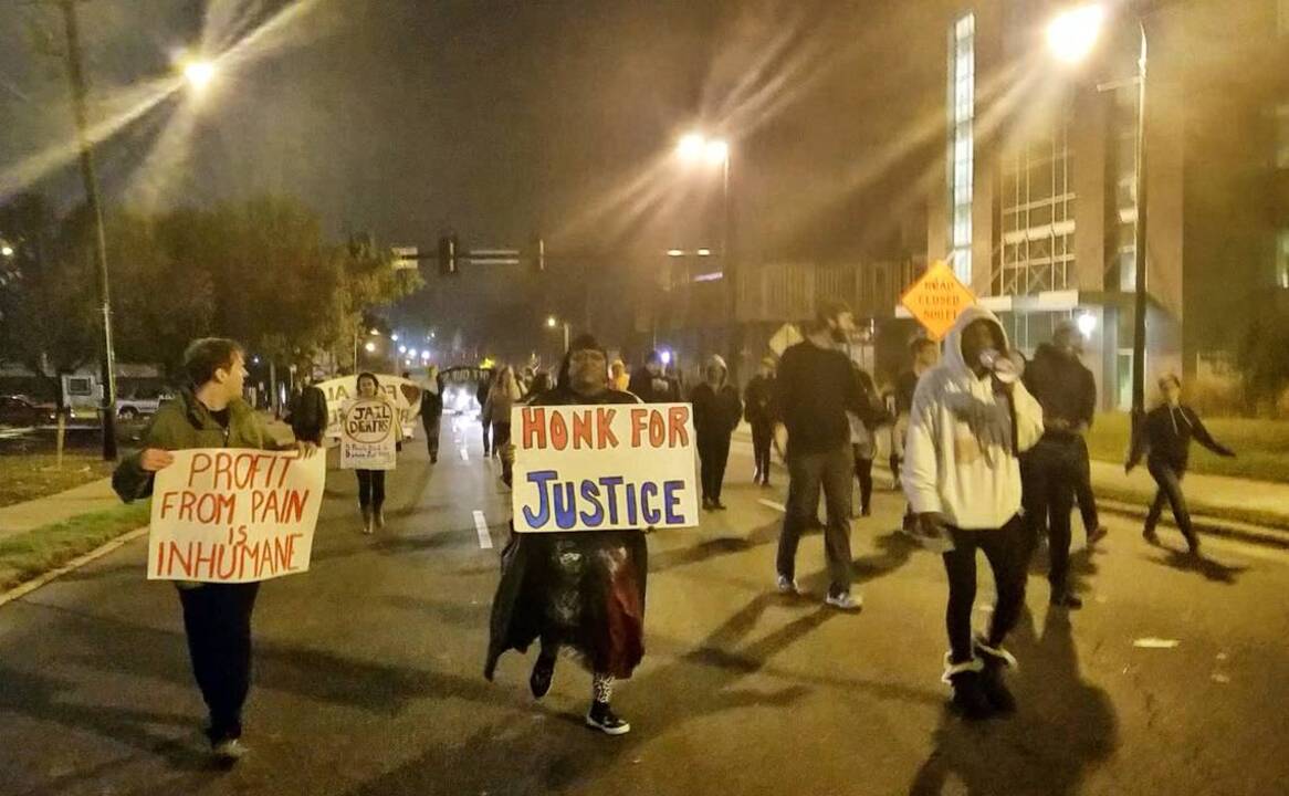 Demonstrators stop traffic in downtown Durham to protest jail deaths ...
