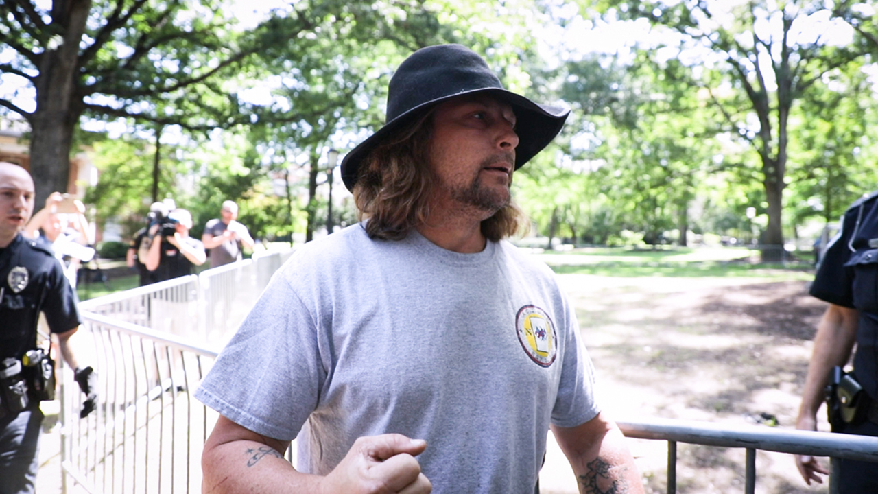 Man who punched protester at Silent Sam statue rally supported by neo ...