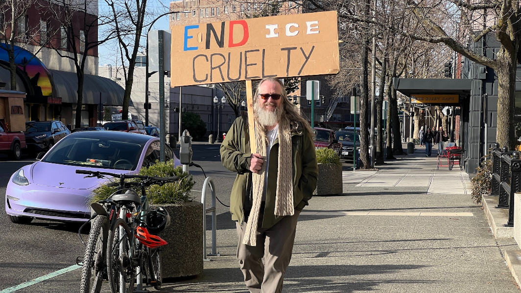 Bellingham residents protest killings by ICE agents in Minnesota ...
