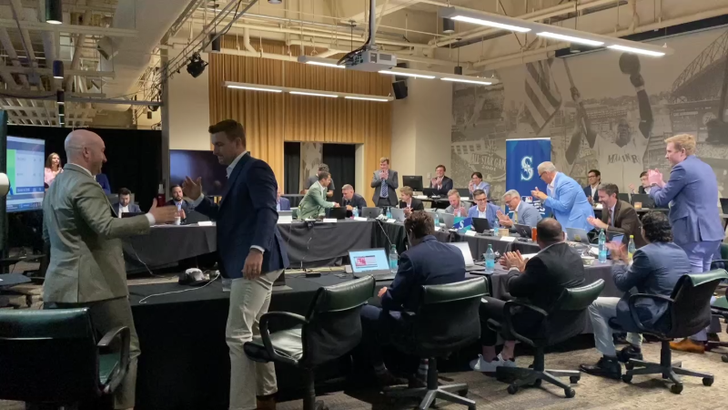 Mariners select LHP Kade Anderson with No. 3 overall pick in 2025 MLB ...