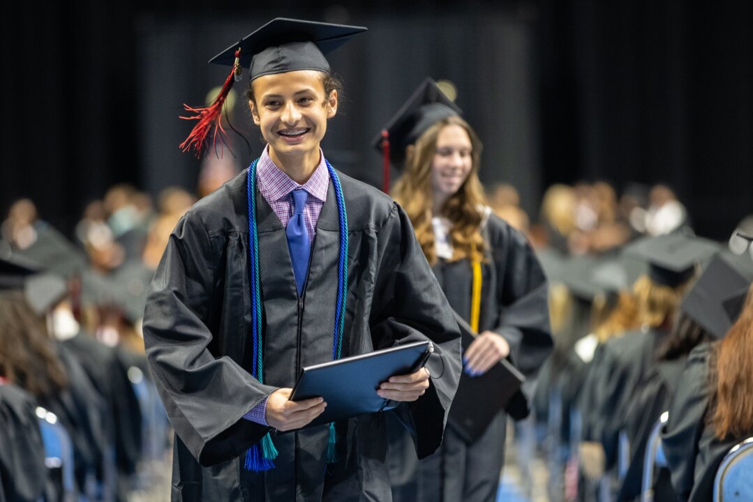 Photo slideshow: Dunbar 2021 graduation at Rupp in Lexington (Video ...