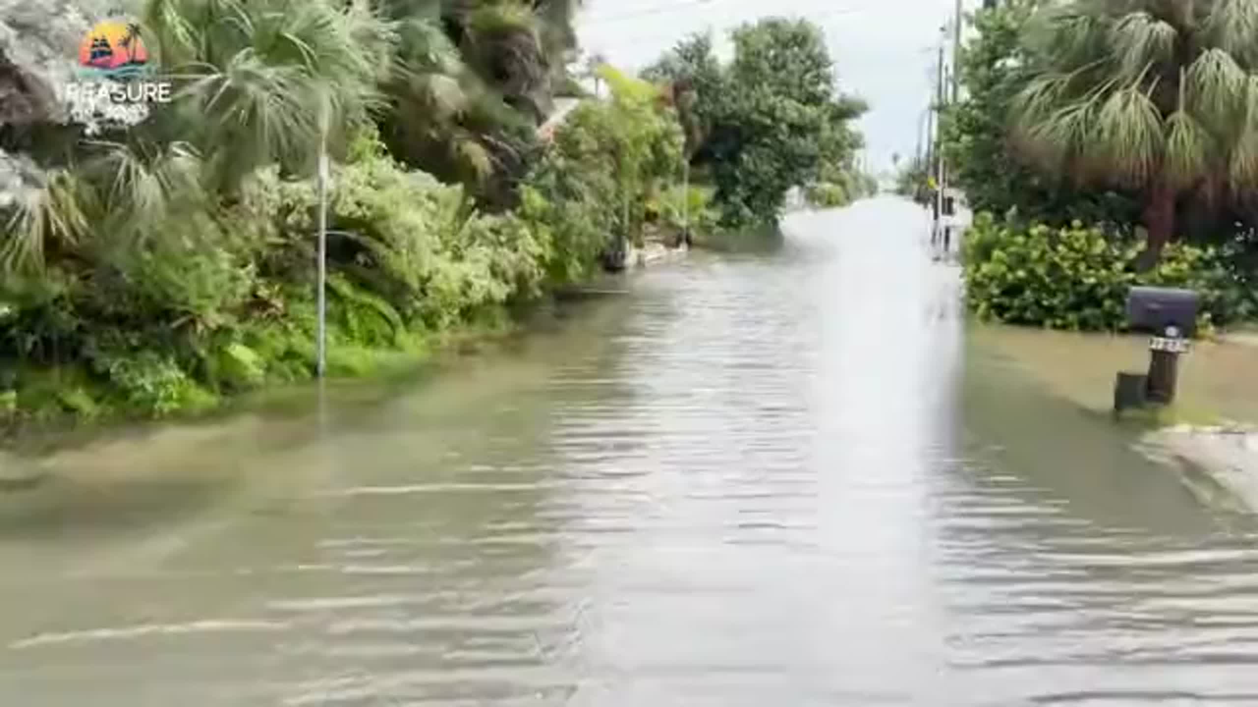 Video shows flooding in Treasure Island, FL as Hurricane Helene ...