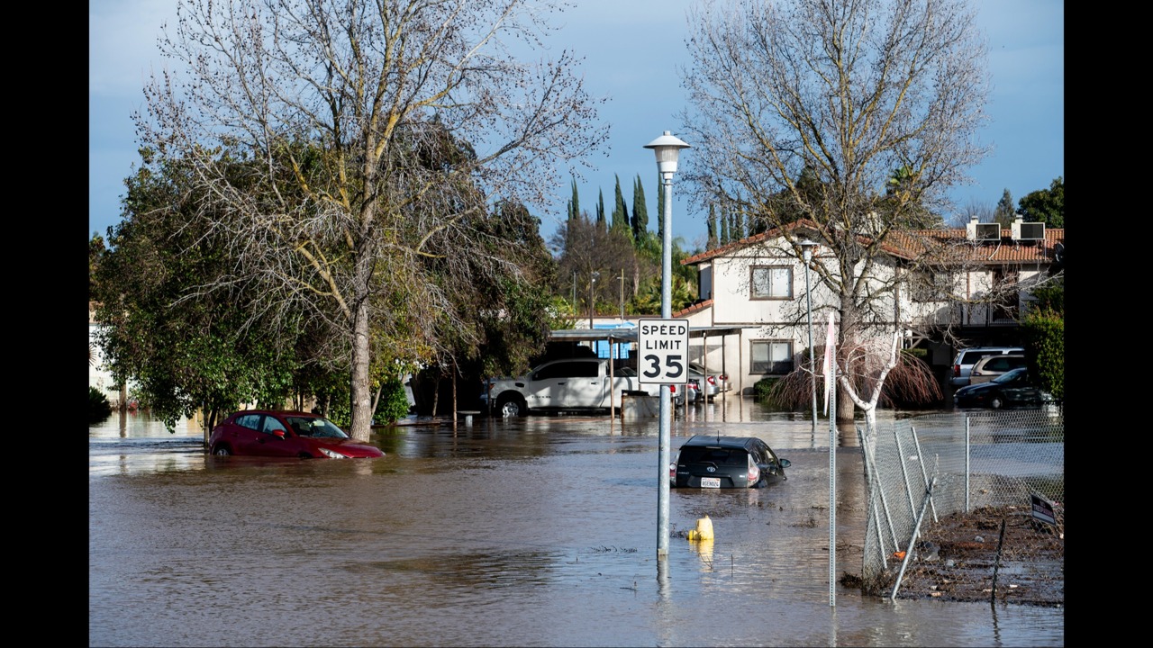 Some residents evacuated from homes due to flooding in Merced | Merced ...