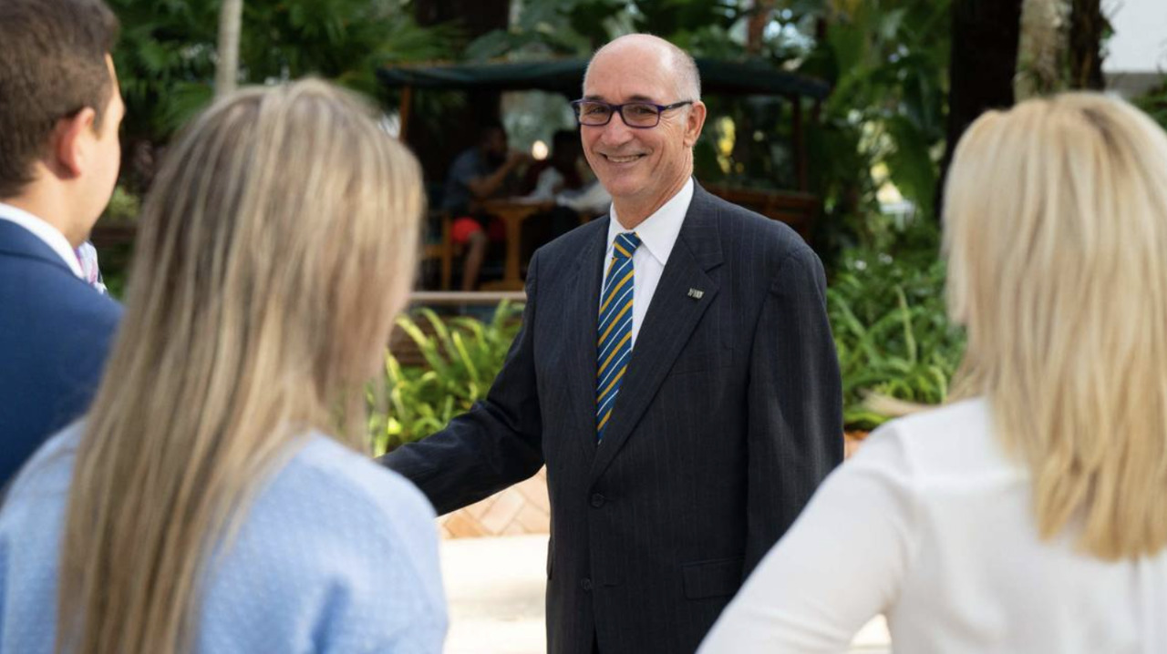 FIU introduces new interim president, Kenneth Jessell | Miami Herald